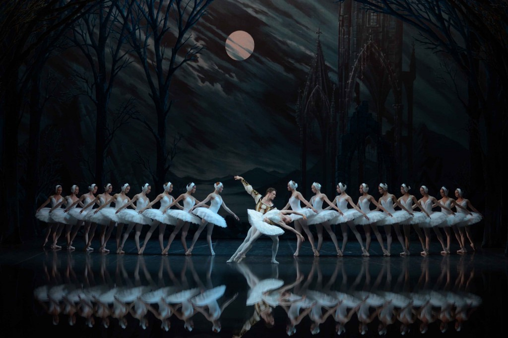 The St Petersburg Ballet presents the complete Swan Lake, Melbourne ...