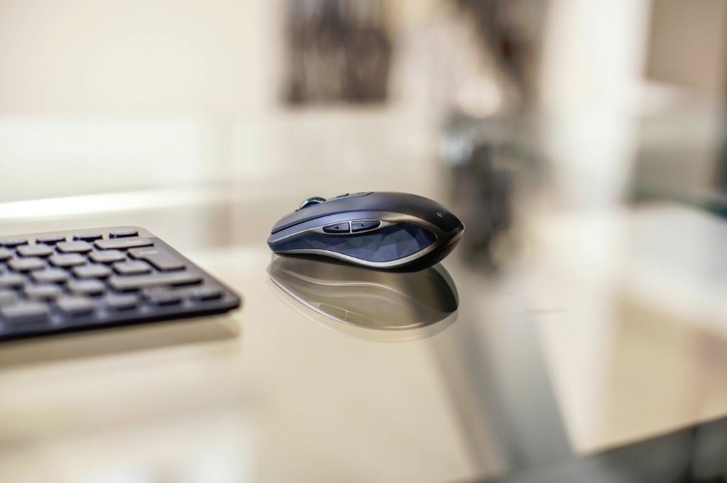 Logitech Introduces its Most Advanced Portable Mouse - Impulse Gamer