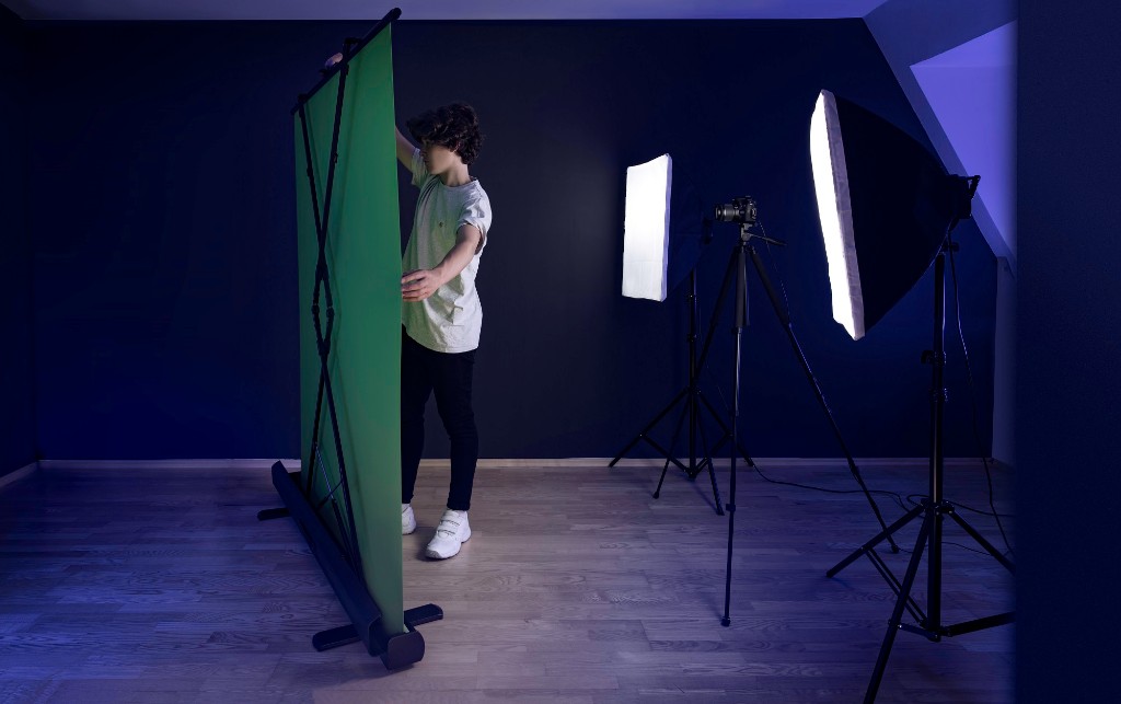 Elgato Introduces Cam Link and Green Screen Video Production Tools for ...