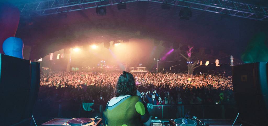 CC:DISCO! + SOOTHSAYER - Impulse Gamer