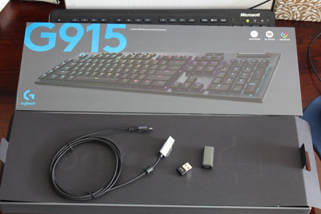 Logitech G915 Wireless RGB Mechanical Gaming Keyboard – Review ...