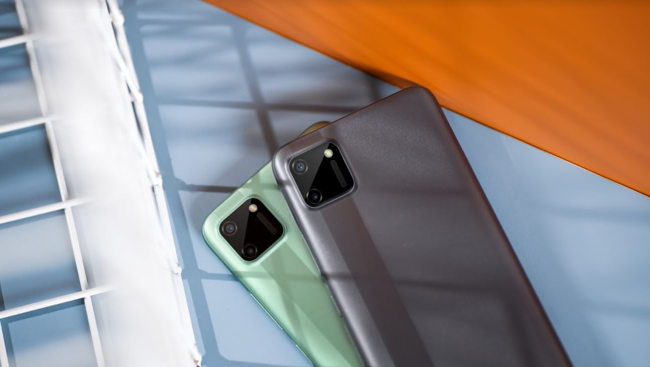 Non-stop entertainment with next evolution in the C series, the C11 ...