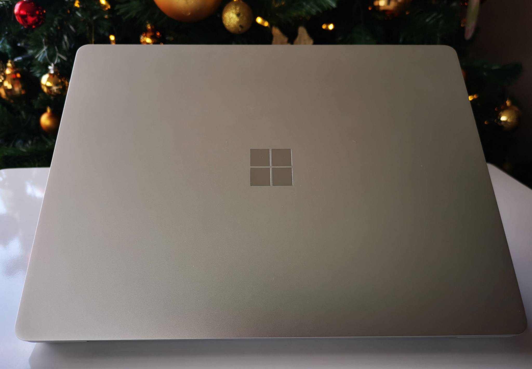 Microsoft Surface Laptop Go Review (2020) - Impulse Gamer