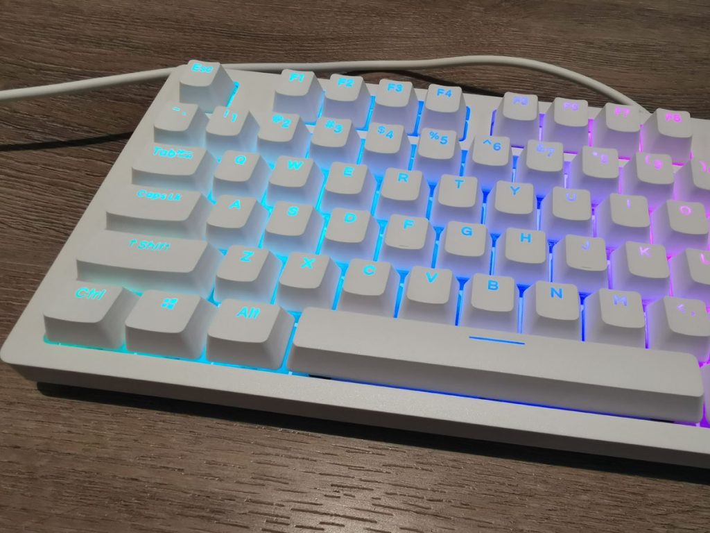 G-TEK Cyborg 3000 Mechanical Gaming Keyboard Review - Impulse Gamer