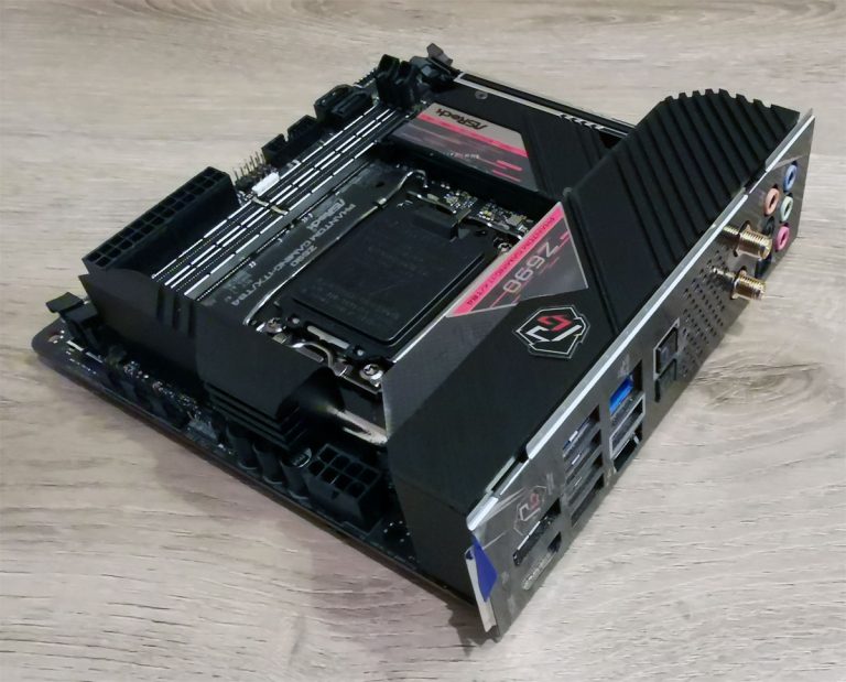 ASRock Z690 PHANTOM GAMING-ITX/TB4 Review - Impulse Gamer