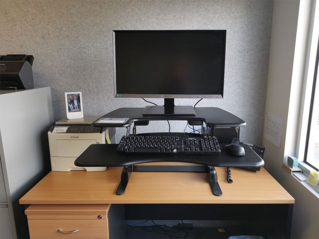 VariDesk Pro Plus 30 Review #2022 - Impulse Gamer