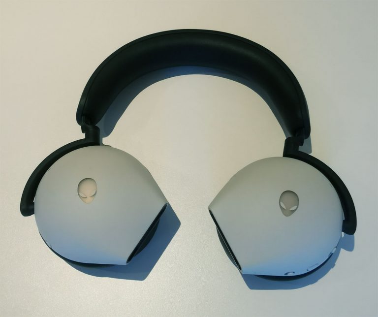 Alienware Tri-Mode Wireless Gaming Headset Review (AW920H) - Impulse Gamer