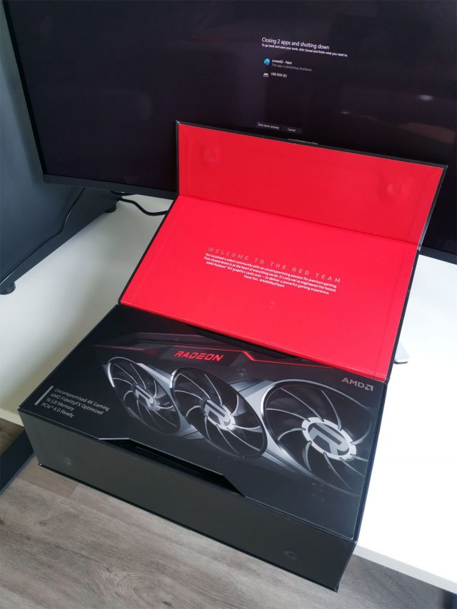 AMD Radeon RX 6800 XT Midnight Black Edition Graphics Card Review ...