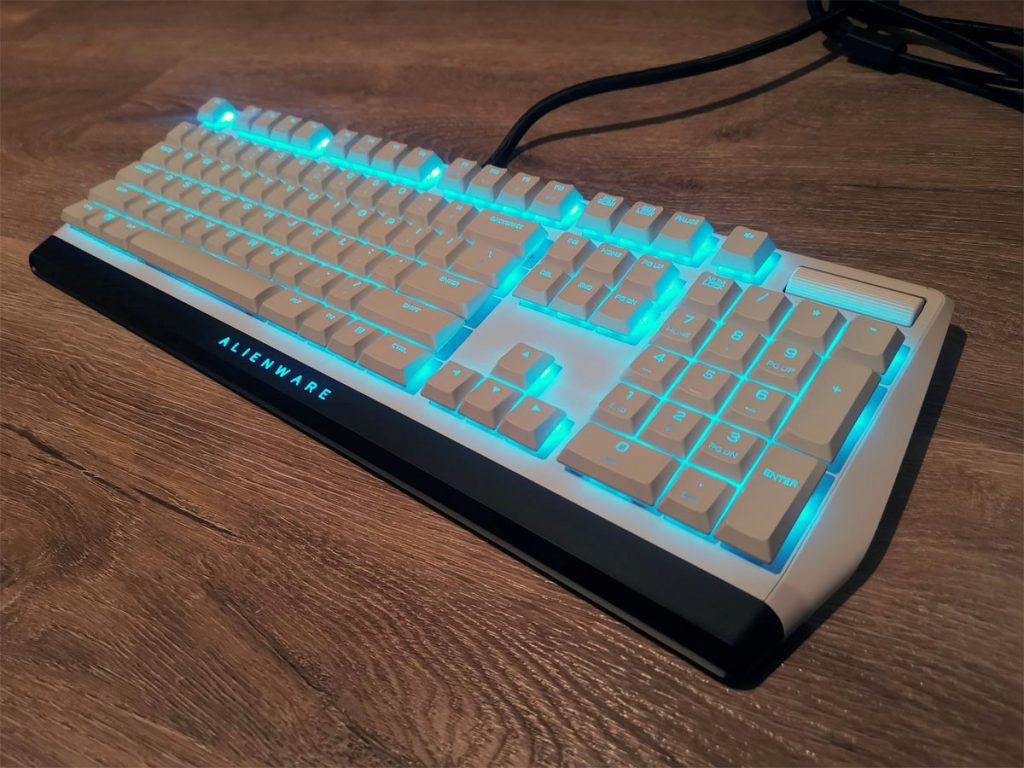 Alienware 510K Low-Profile RGB Mechanical Gaming Keyboard Review ...