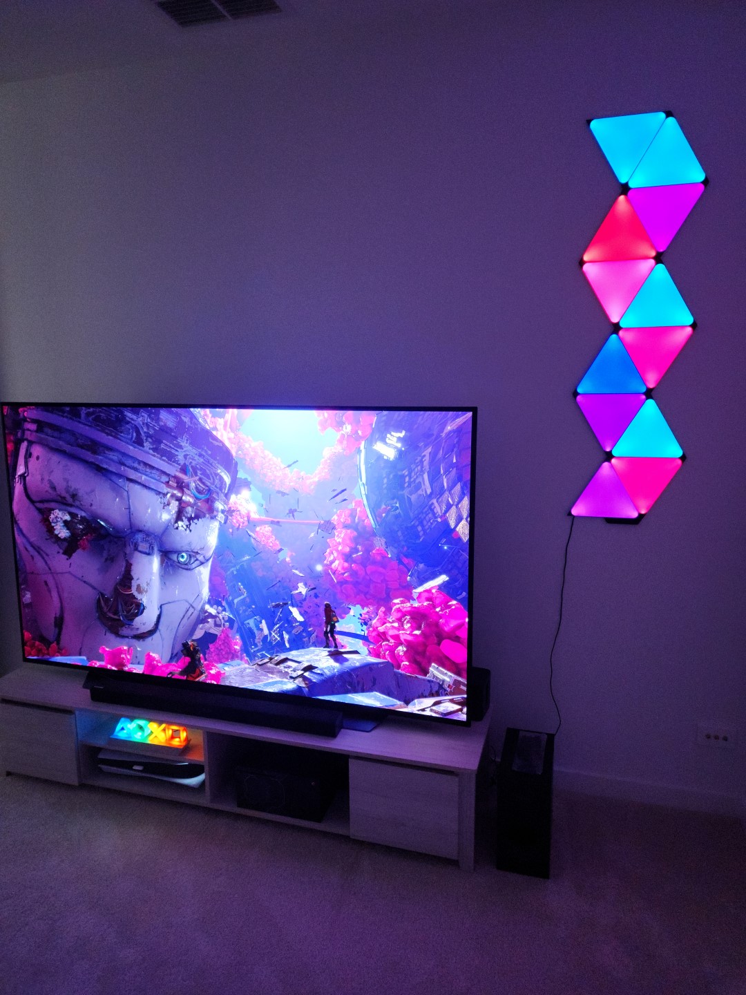 Nanoleaf Shapes Ultra Black Triangles Review - Acute Design @nanoleaf ...