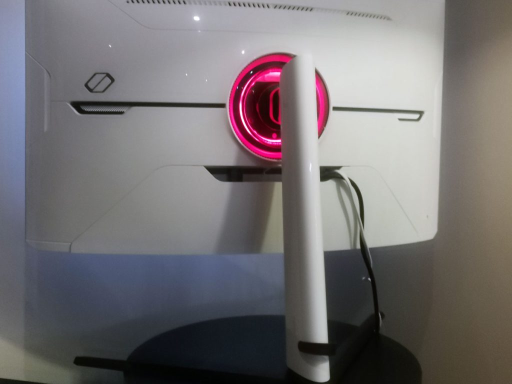 Odyssey Neo G8 Monitor Review - Impulse Gamer