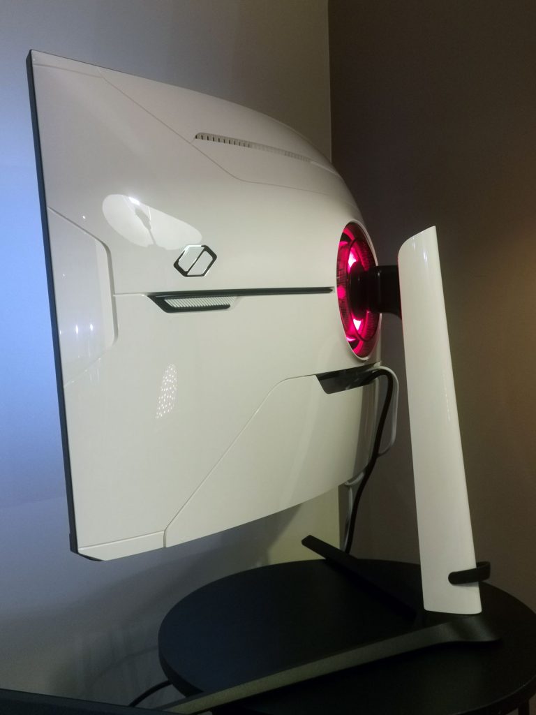 Odyssey Neo G8 Monitor Review - Impulse Gamer