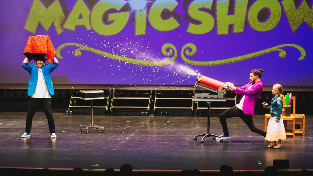 HE GREATEST MAGIC SHOW - MELBOURNE INTERNATIONAL COMEDY FESTIVAL ...