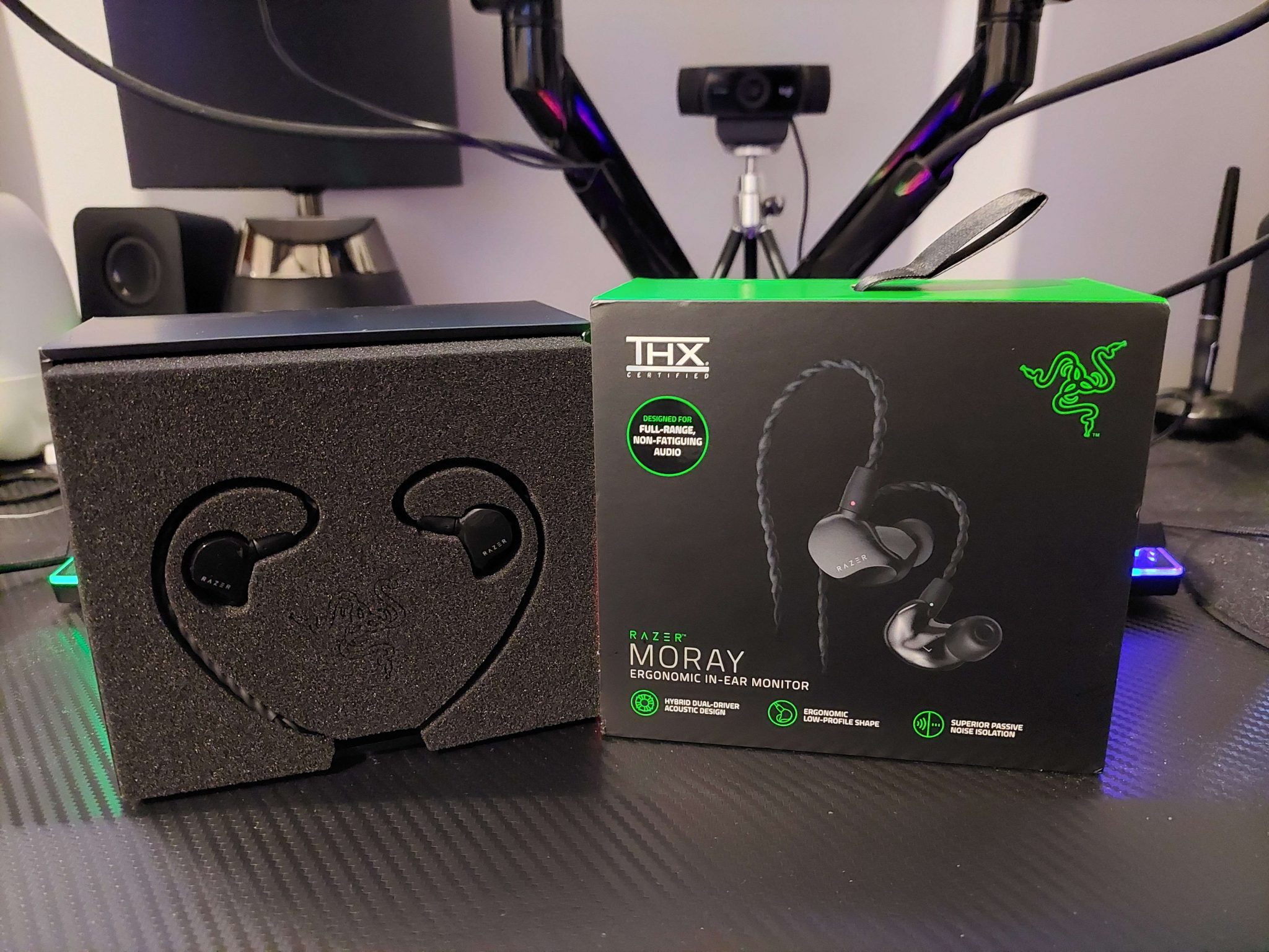 Razer Moray In-Ear Gaming Headphones Review - Impulse Gamer