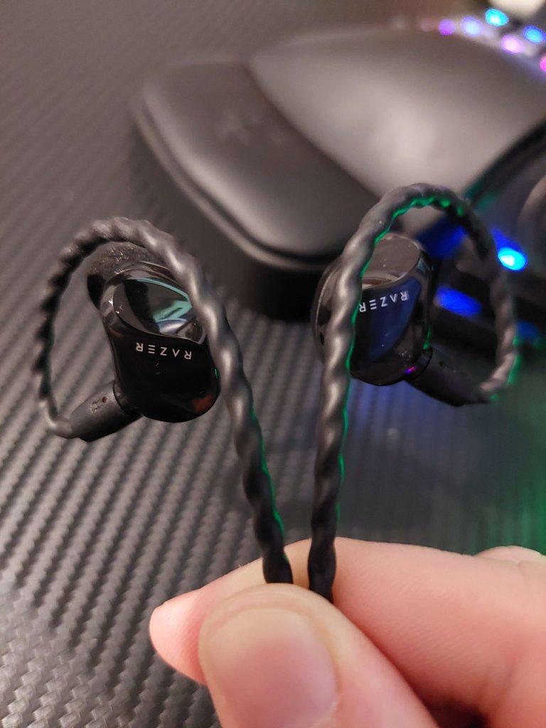 Razer Moray In-Ear Gaming Headphones Review - Impulse Gamer