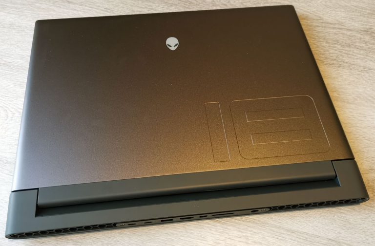 Alienware m18 Review (Your gaming desktop rig just got worried ...