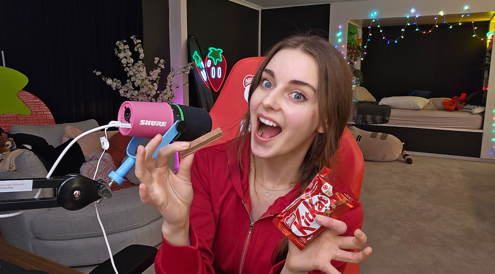 Kathleen Belsten (Loserfruit) Interview ... Take a Break @KitKatanz ...