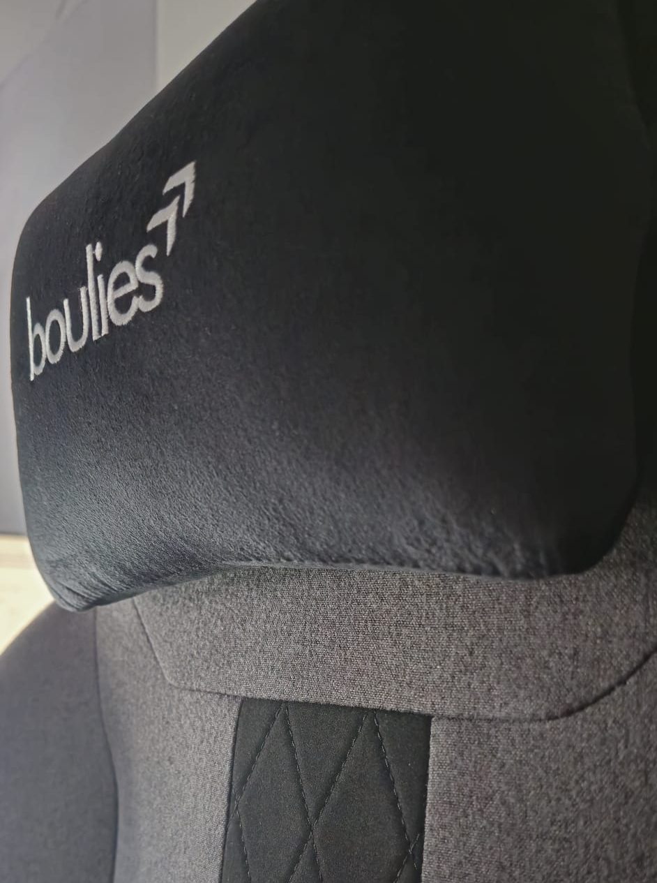 Boulies Master Max Series Review @BouliesChairs - Impulse Gamer