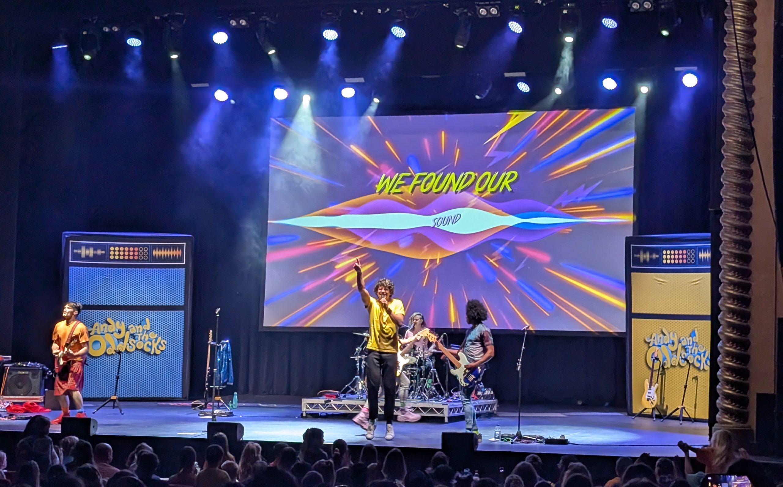 Andy and the Odd Socks: Turn it Up to 11 Tour Review (Melbourne ...