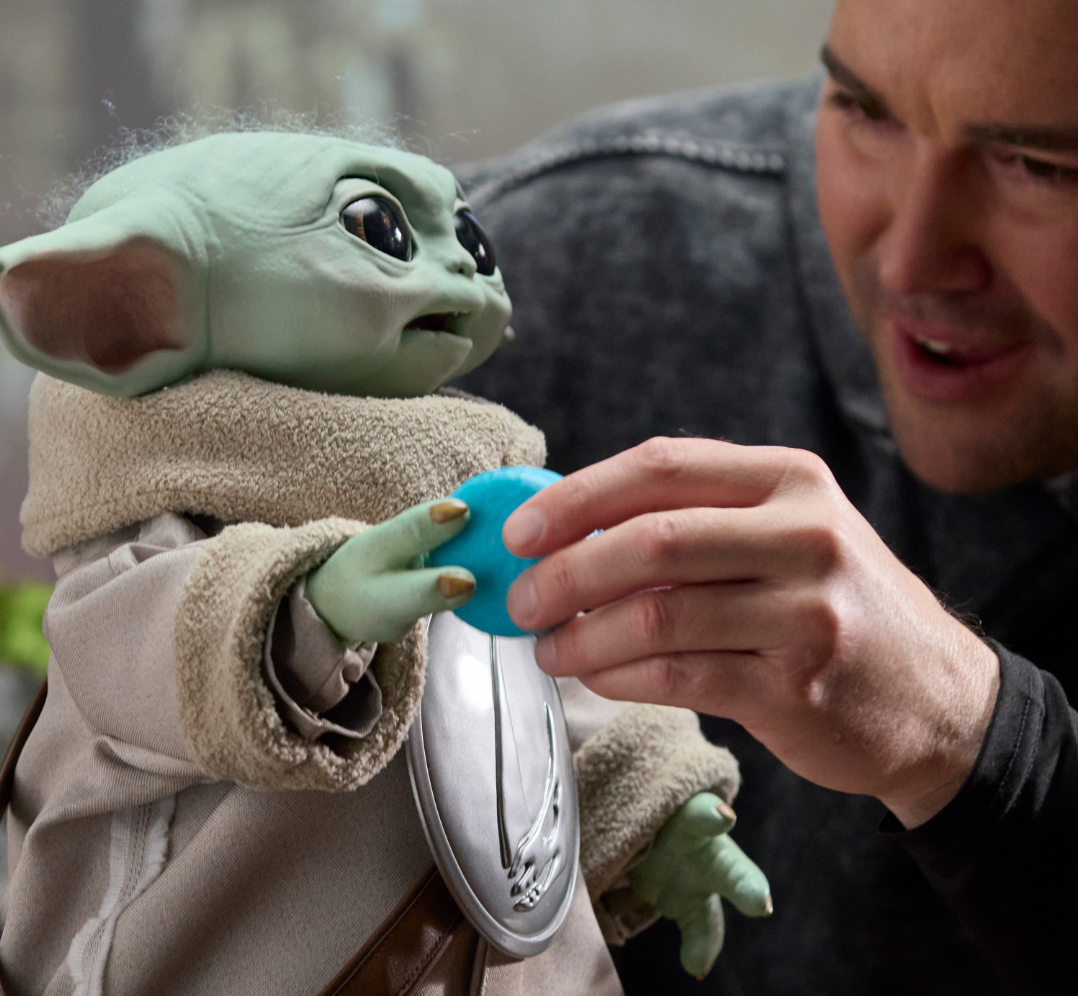 HASBRO ANNOUNCES FIRST-OF-ITS-KIND STAR WARS ANIMATRONIC – ULTIMATE ...